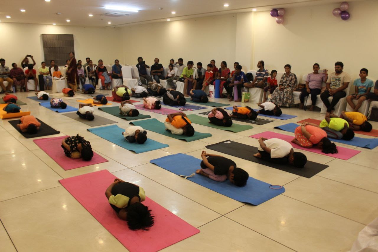 N. Esakkiraj’s Vashitva Yoga Sets New World Record - NOVA World Record ...